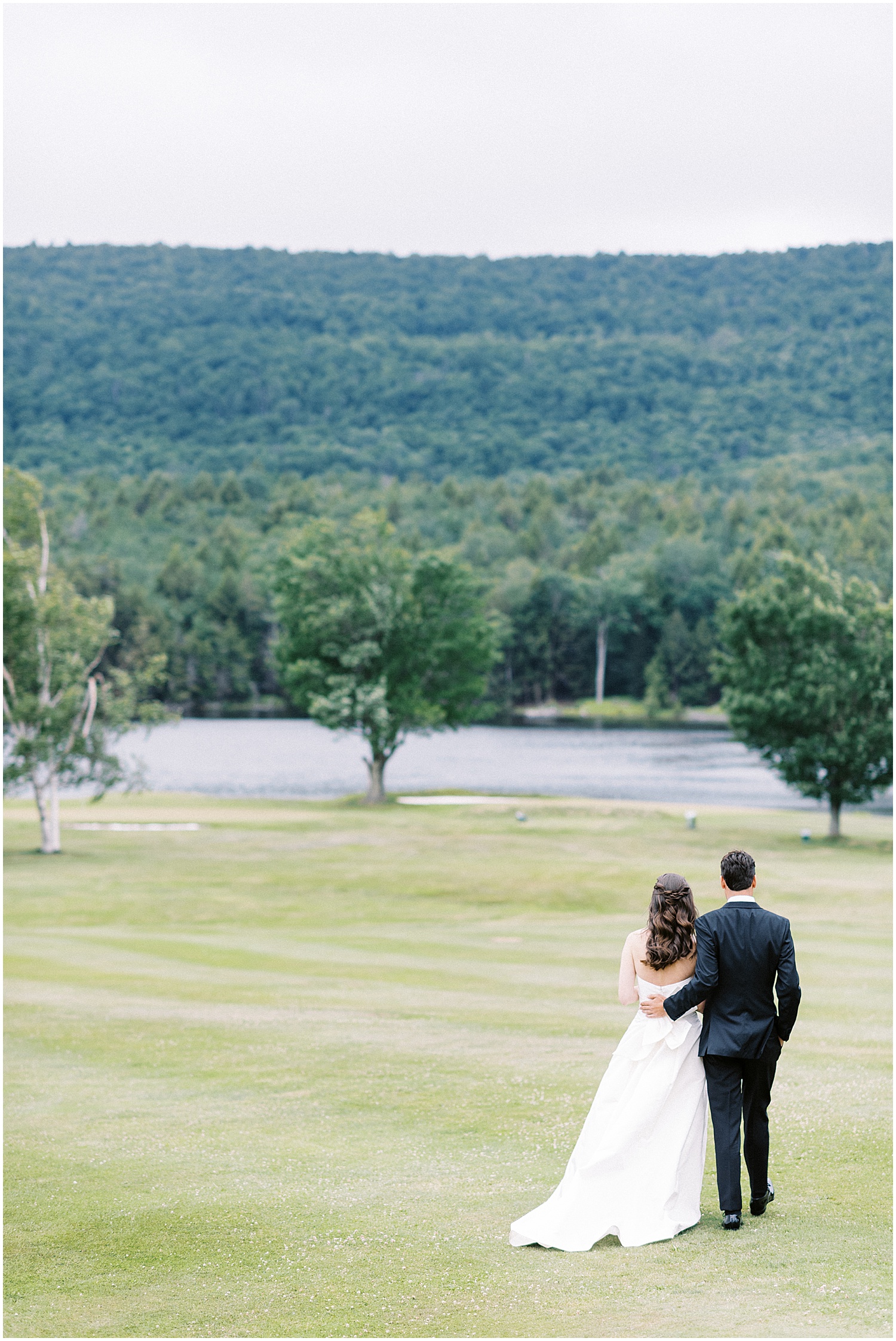 Tented Catskills Wedding at Onteora Club - Lynne Reznick Photo